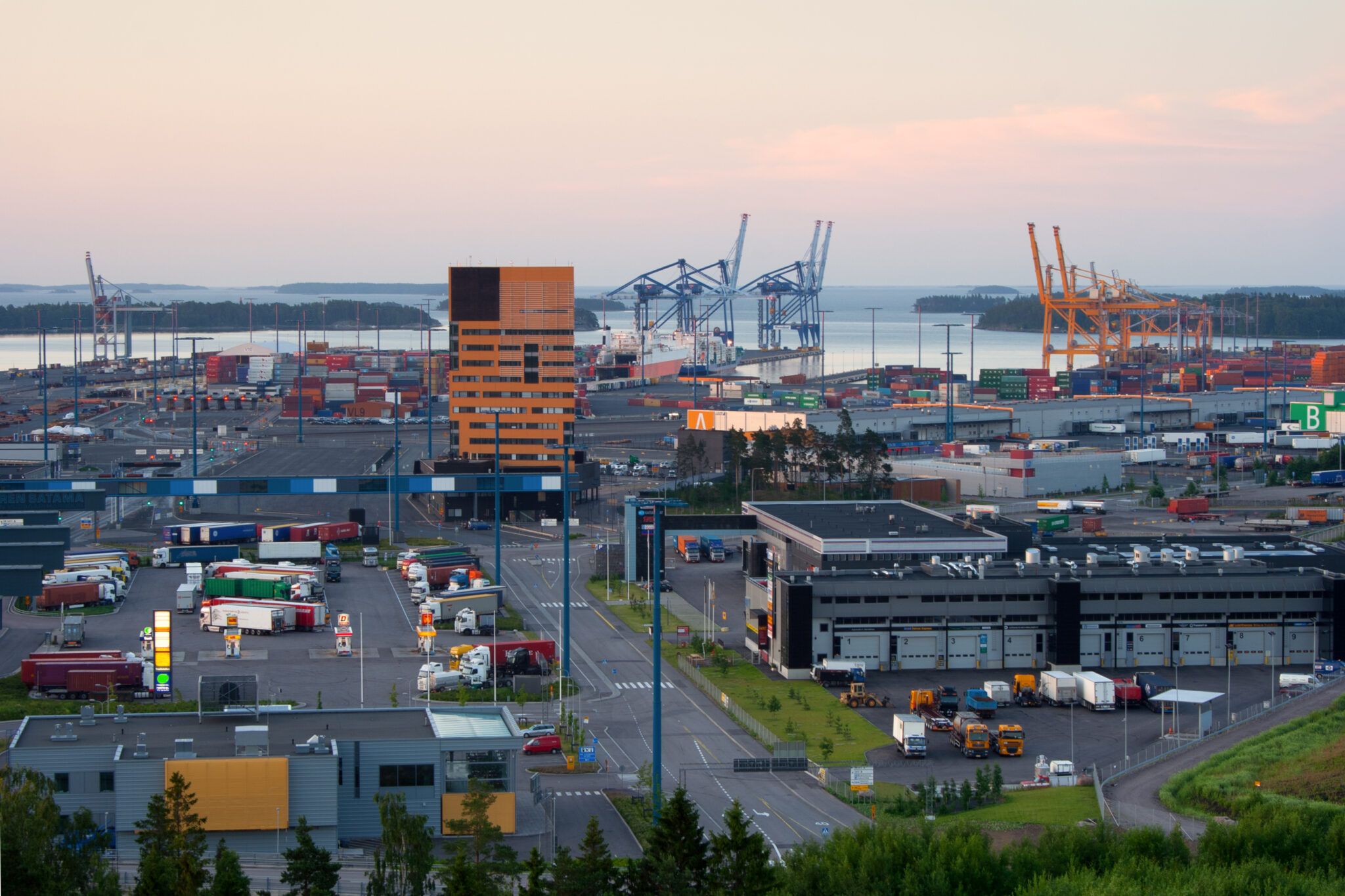 Lakot jatkuvat keskeytyksettä myös ensi viikon ajan - PAM